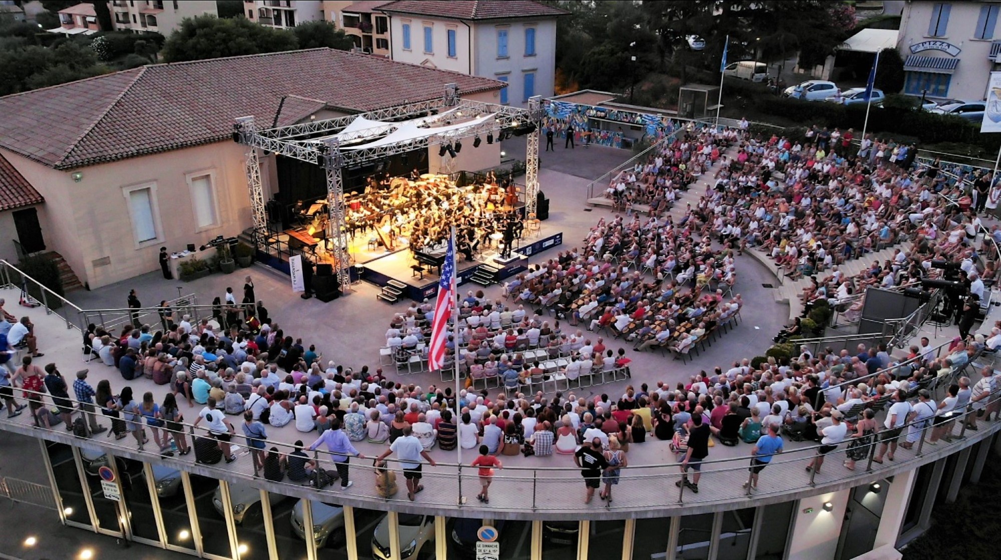 Backstage - La Croix-Valmer Tourisme